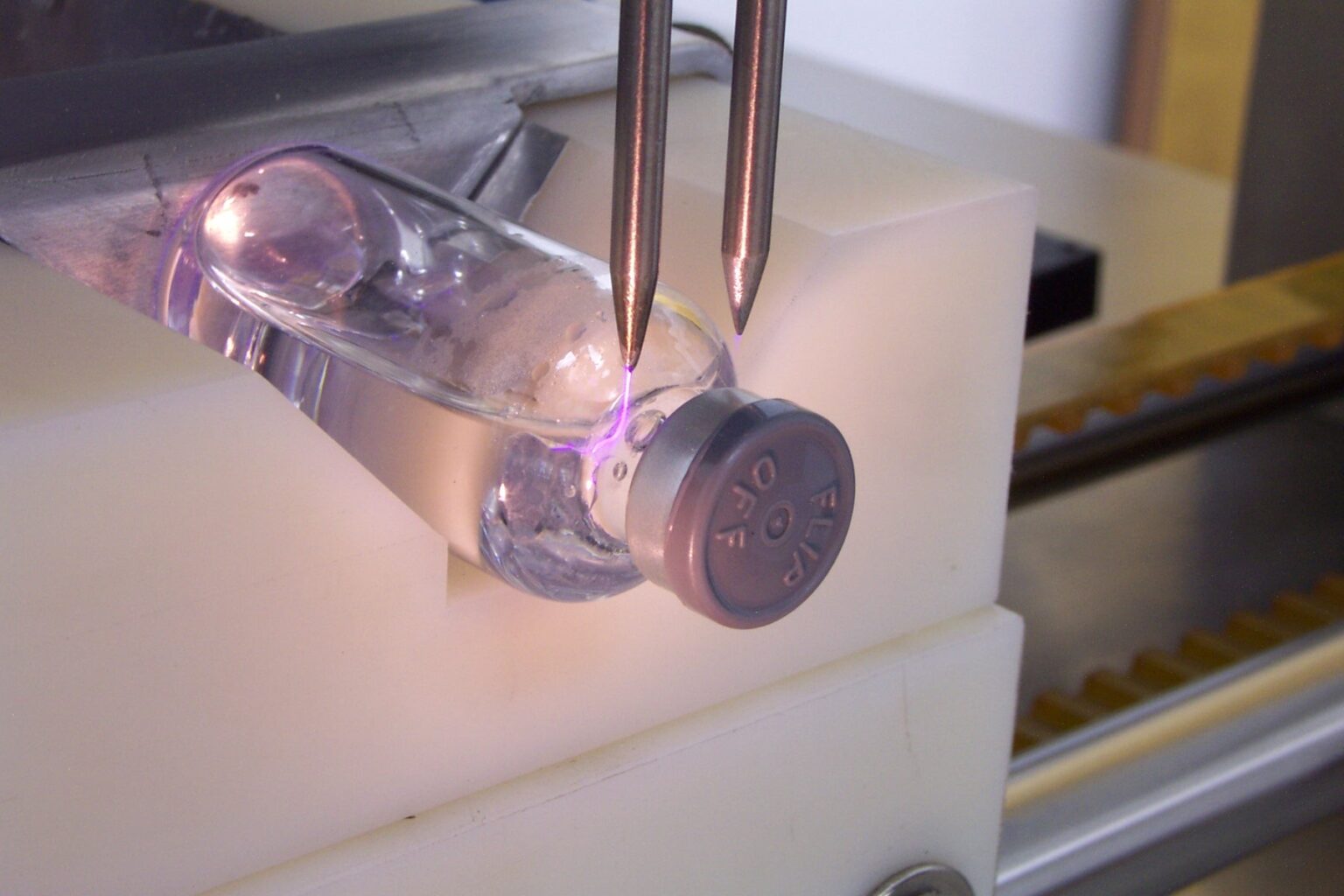 Pinhole Inspector HDI series for BFS Ampoule CCIT | NIKKA DENSOK ...